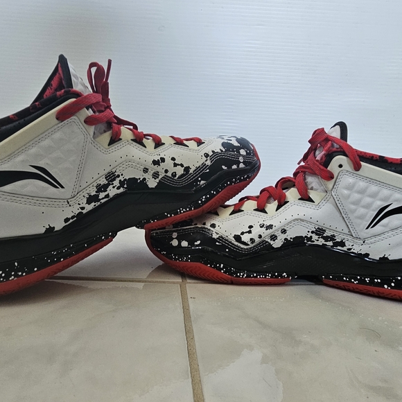 Shoes | Lining Way Of Wade Wow 3 Mens Size 13 35 Drip Black Red Used ...
